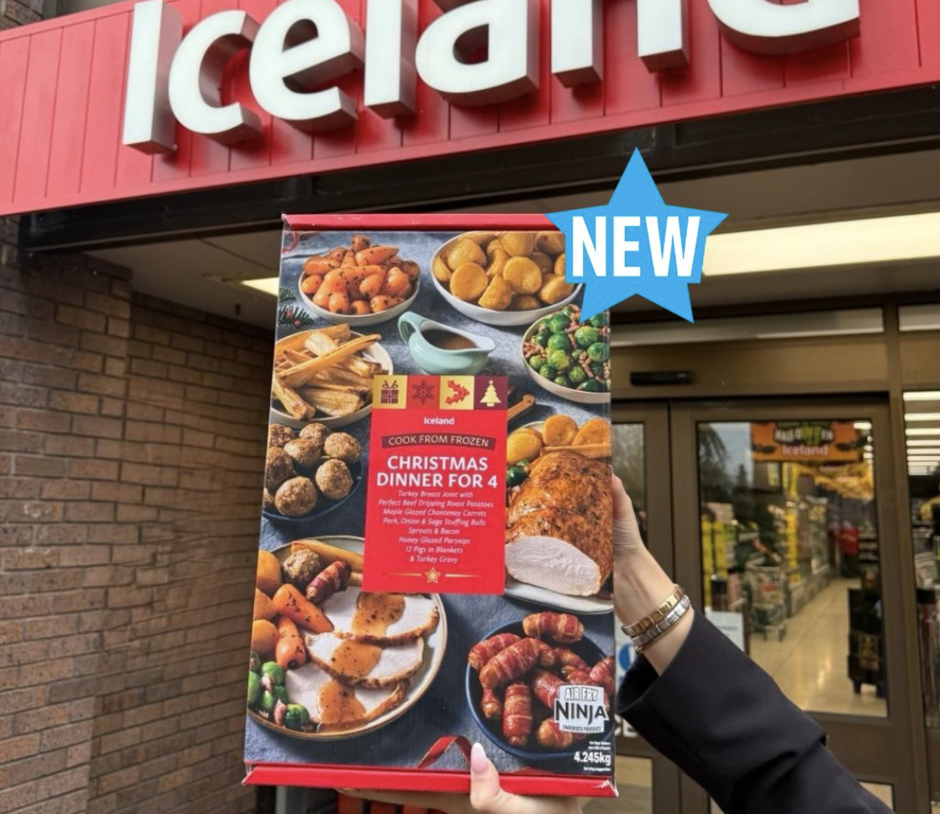 Iceland’s £25 Christmas Dinner in a Box Is Back — And It’s Designed for ...